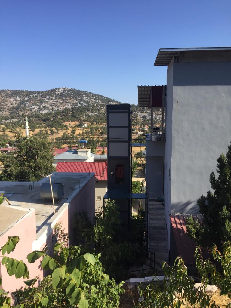 Kapalı Tip Engelli Platform Asansörü - ENGELSİZ YÜKSEKLİK